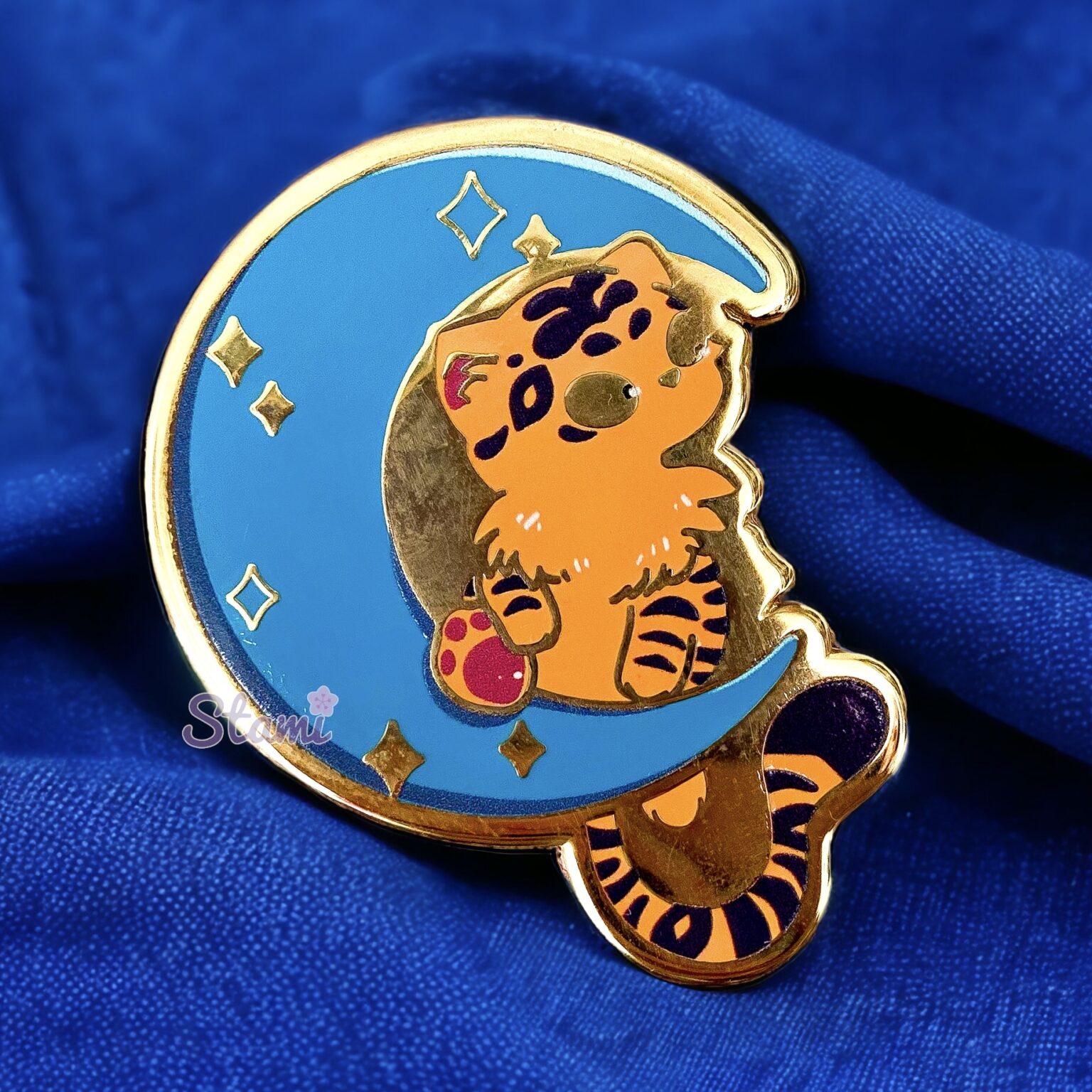 Luca The Luna Tiger Pin - Stami Studios