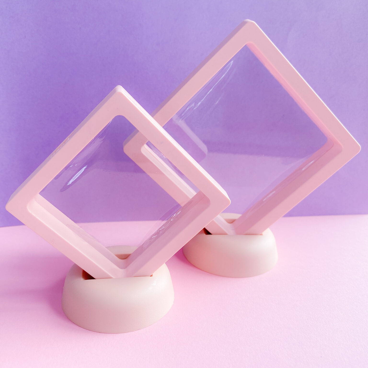 Floating Pin Display Frame - Stami Studios